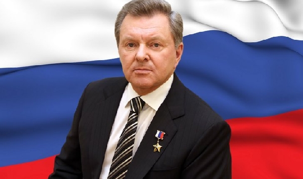 Поздравление Олега Белавенцева с Днем России